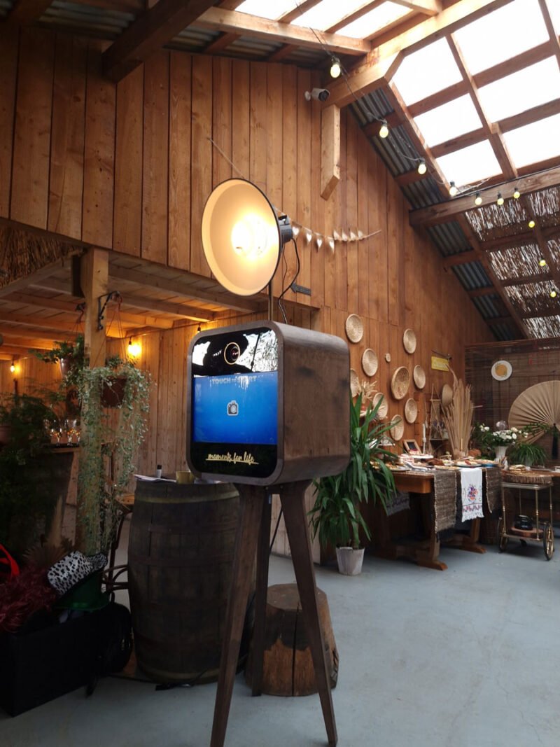 Square Photo Booth | Boothcrafts - Photobooths