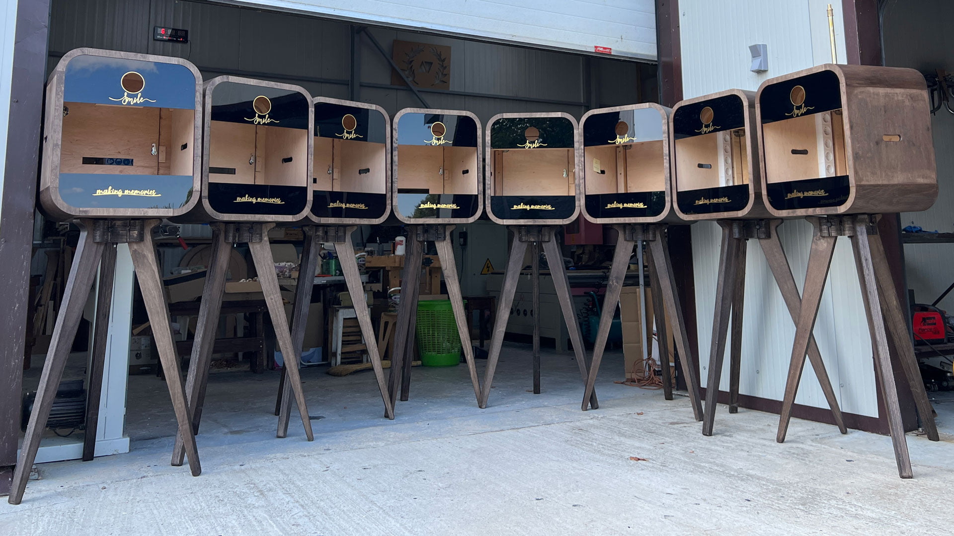 Boothcrafts - Photobooths | Bespoke Wood Photobooths